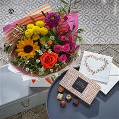 Flowers by Julie Florist Alnwick Order Online 01665 602354